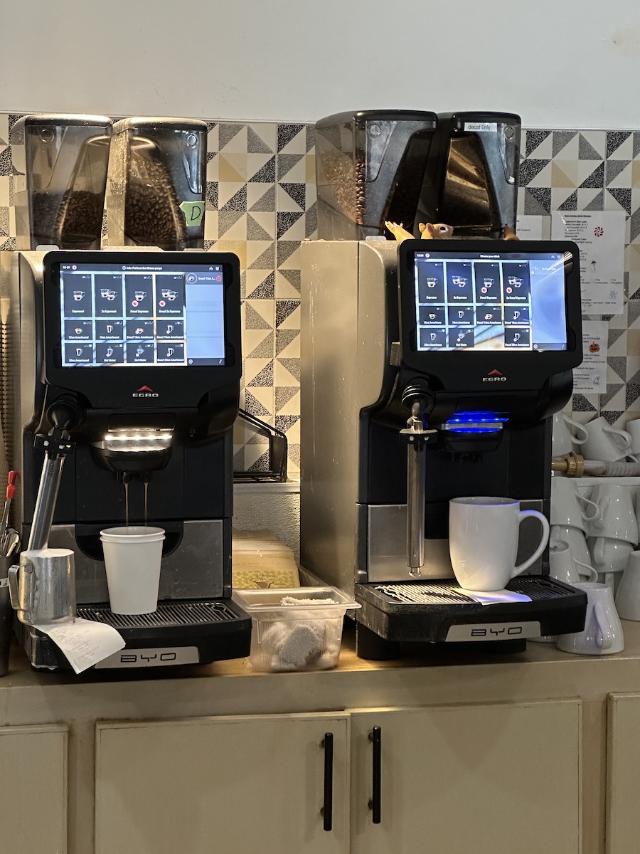 Austin Java coffee shop review (Menchaca Road location)