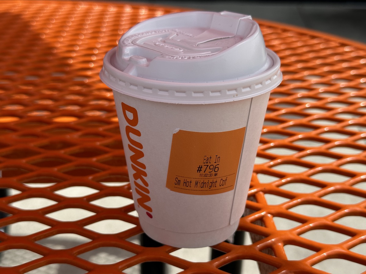 Dunkin' Midnight Coffee: Here's What it's Like (with Photos)
