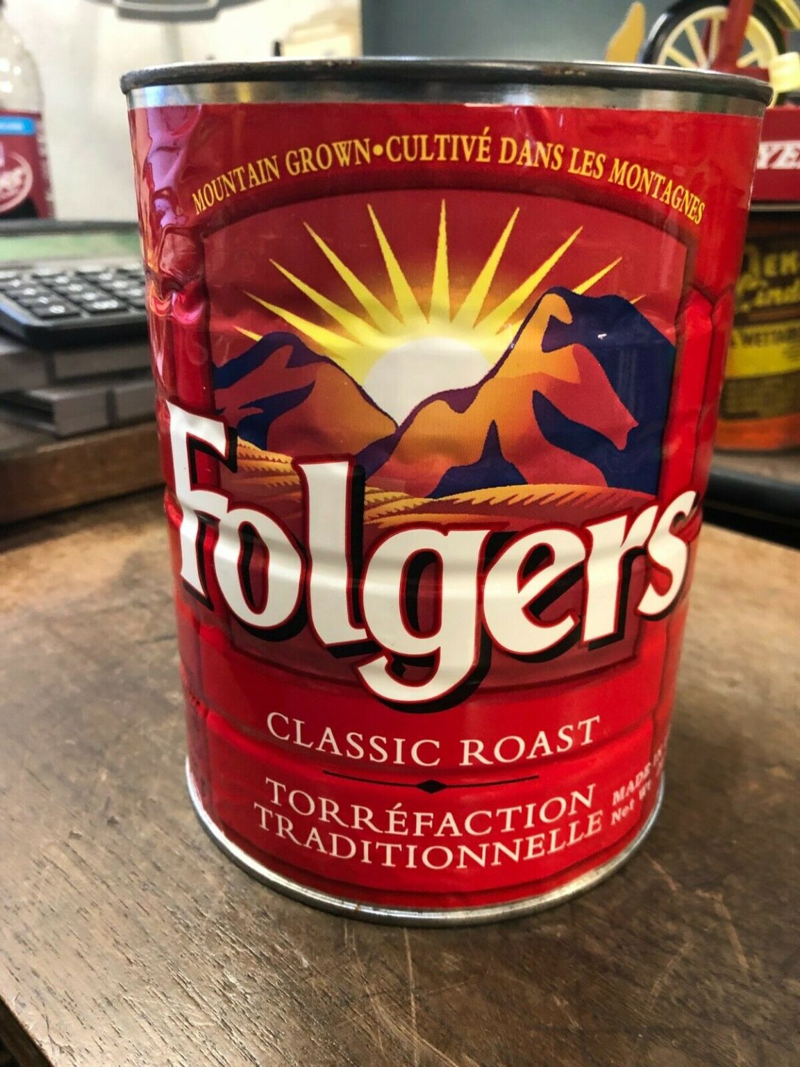 When Did Folgers Stop Making Metal Cans?
