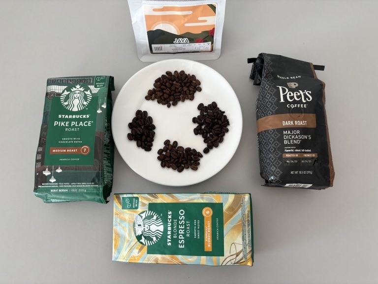 Indonesian Javanese Coffee Explained & Reviewed (With Photos)