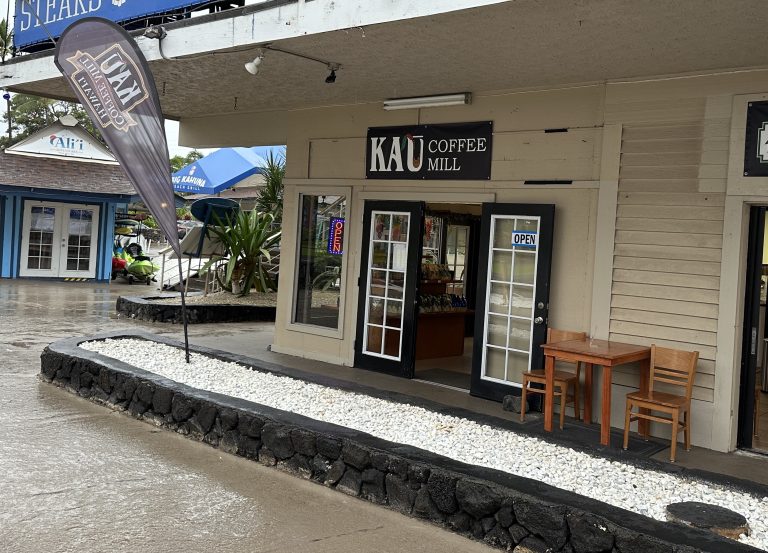 Best Coffee Shops in Kailua-Kona Historic Village (Kona, Hawaii on the ...