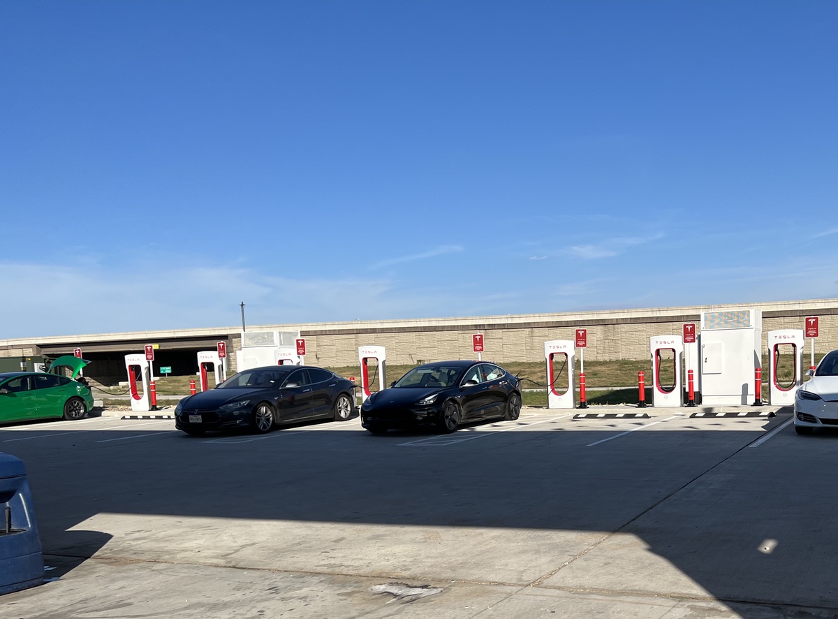 Abbott's Travel Center Gas Station Coffee Review 2022