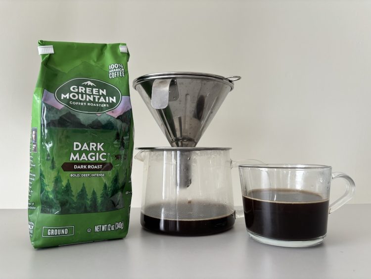 I tasted Green Mountain Coffee Dark Magic Roast: Review, Photos